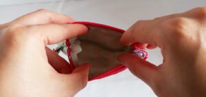 簡単！10cmファスナーで作るポーチ＆小銭入れの作り方 | TOIRO handmade